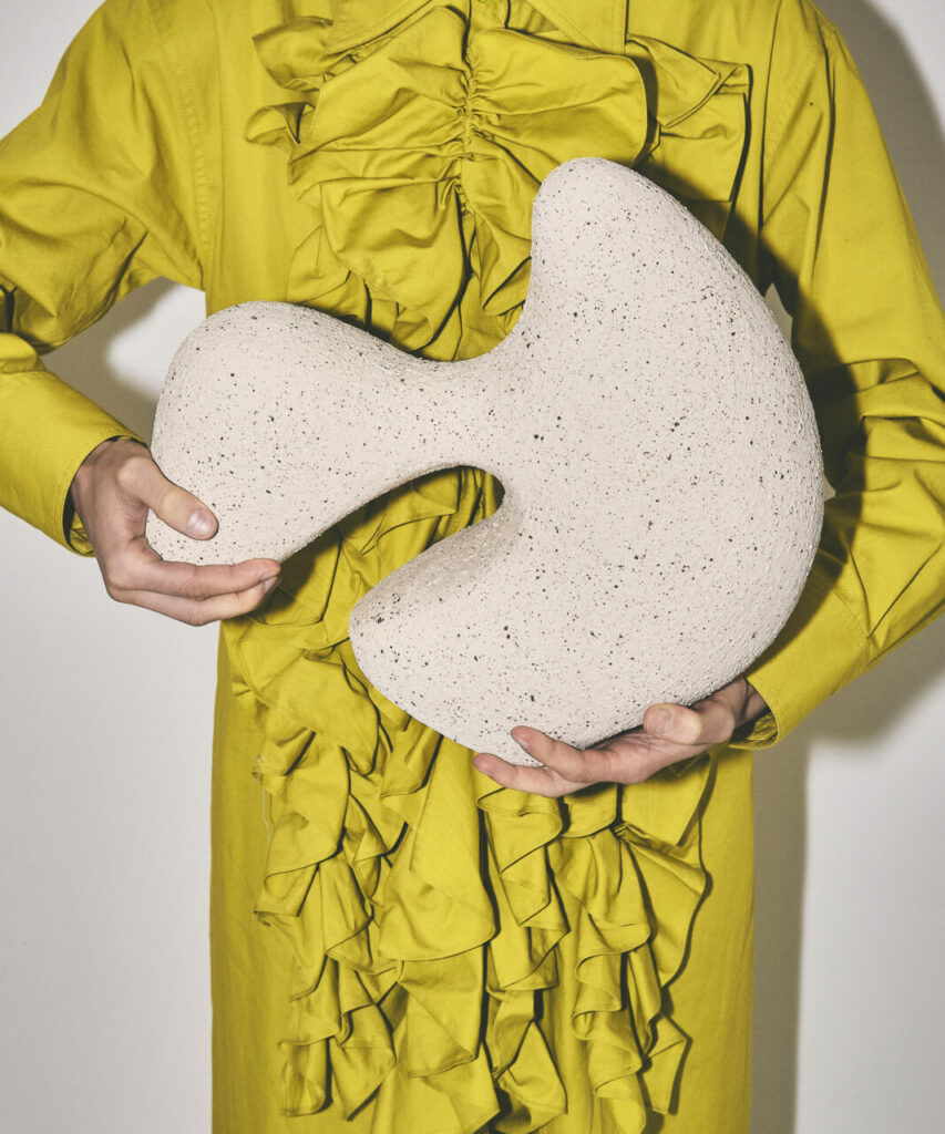 BARRO, Clay and dialogues